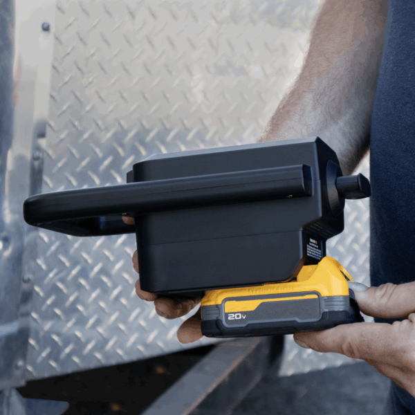 MINI MUTT® 4 Pin Mobile Universal Trailer Tester | Innovative Products ...